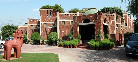 Indiana University sets up gateway in Gurgaon - The American Bazaar