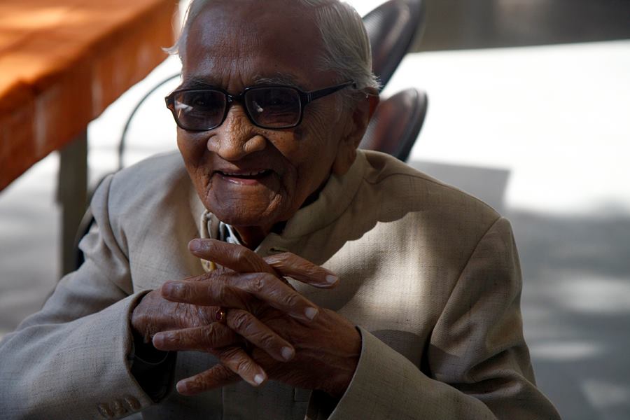 At 104, Pranlal Patel to debut photo exhibition of women at work in ...