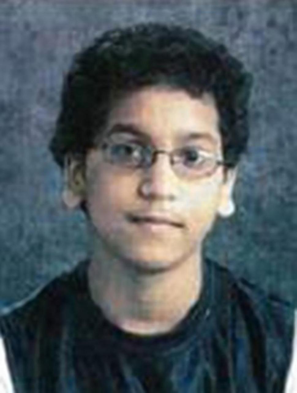 Indian man who used knife to kill his wife, daughter and son in ...