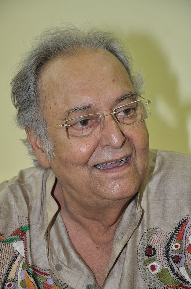 Acting legend Soumitra Chatterjee takes his first step in Bollywood ...