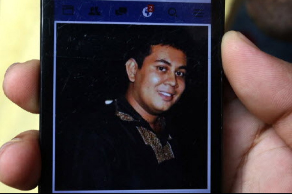Secular Bangladeshi blogger Niloy Neel hacked to death in Dhaka - The ...