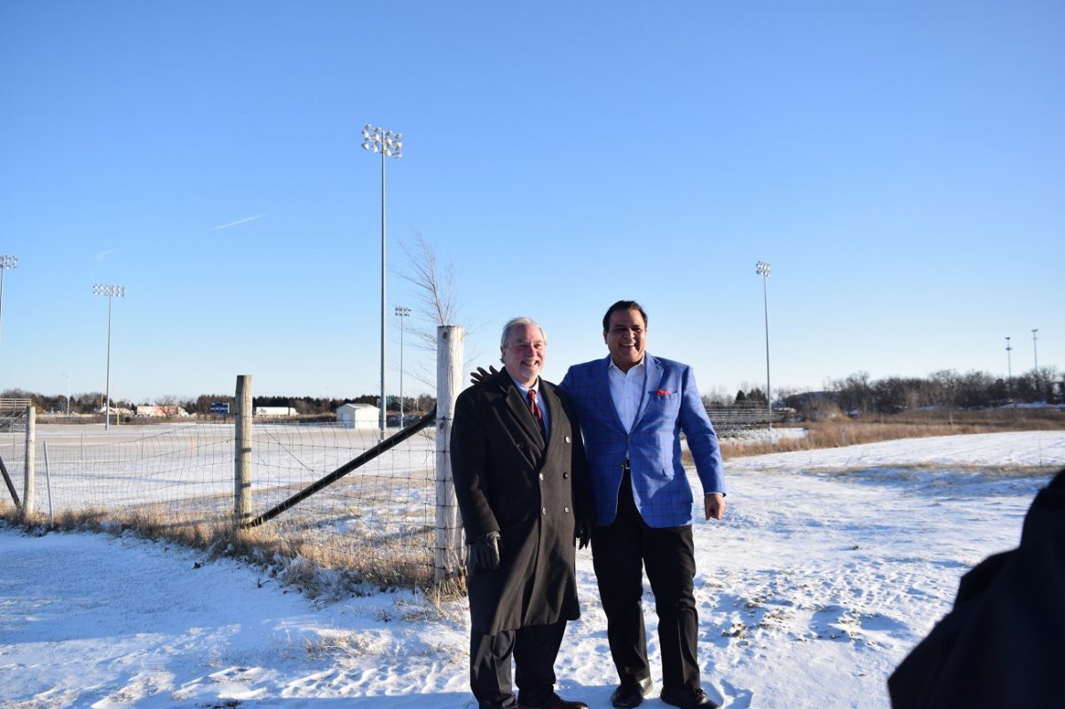 Indian American developer Sunil Puri donates 8-acre land to Illinois school